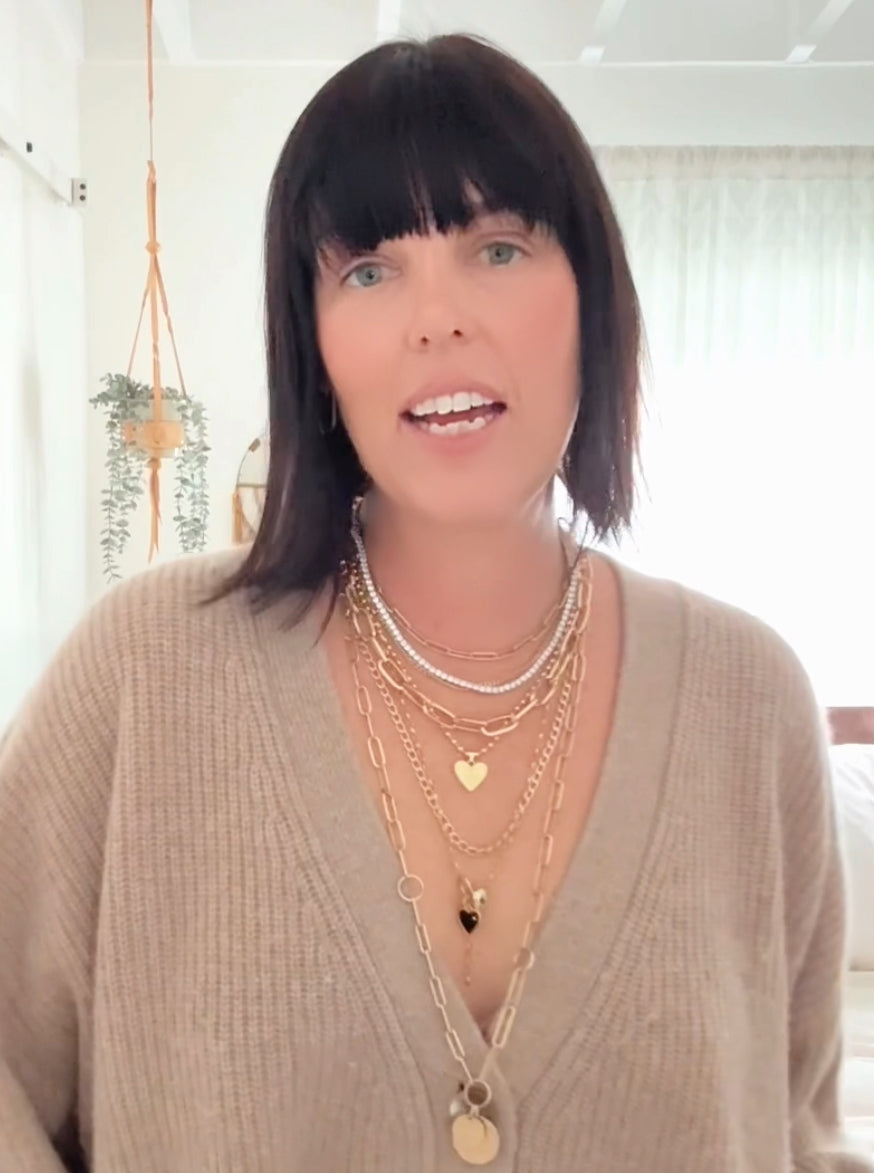 LIZZIES STACK – Society Nautique